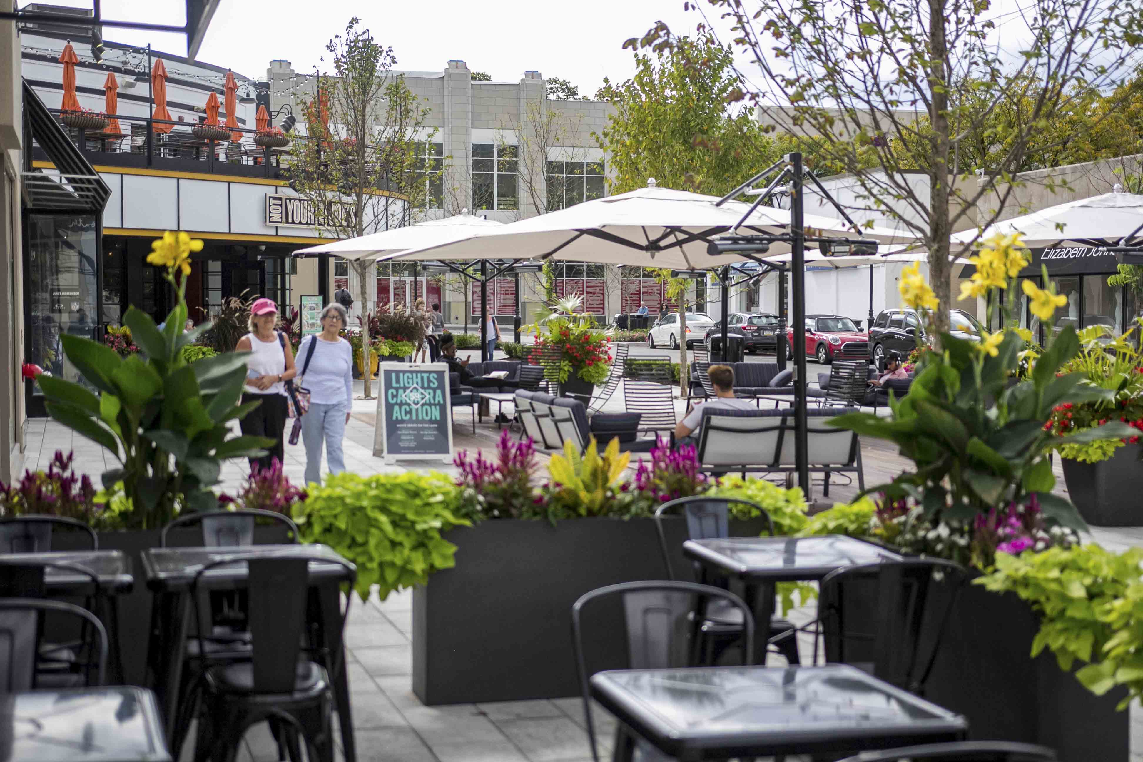 Suburban Square - Mahan Rykiel Associates