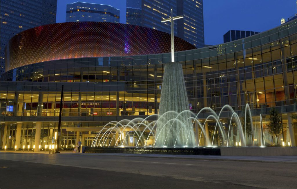 First Baptist Church of Dallas - Mahan Rykiel Associates